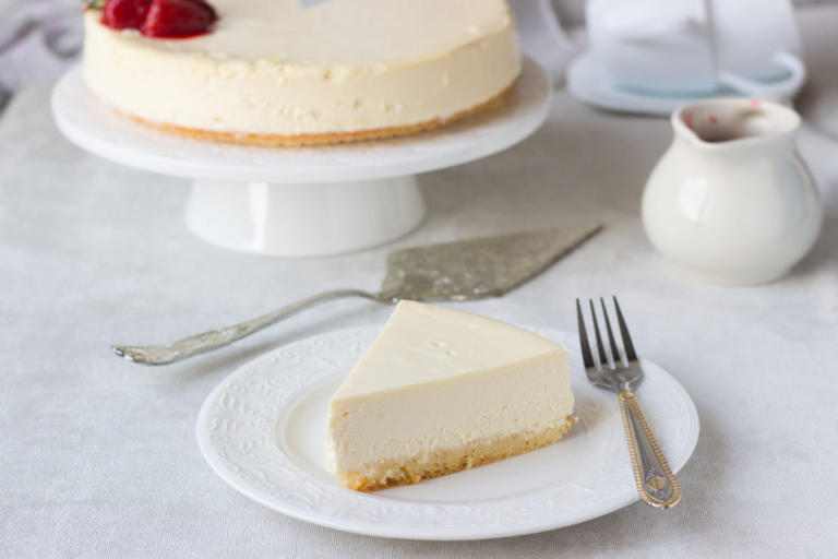 Cheesecake light senza cottura: la ricetta leggera più facile che ci sia