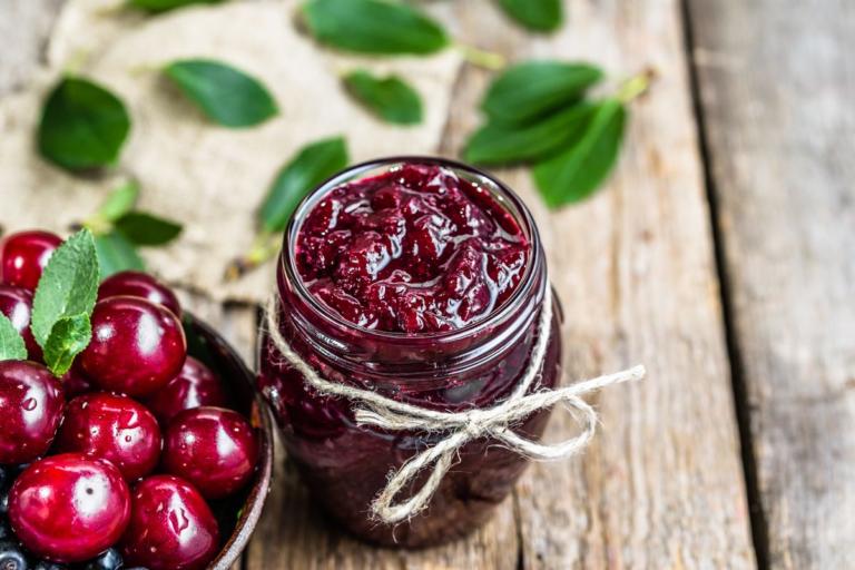 Marmellata di amarene, con il Bimby la ricetta è ancora più veloce