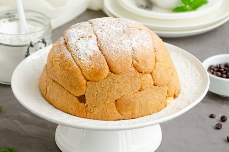 Zuccotto al limoncello: ricetta facile di un dolce fresco e goloso